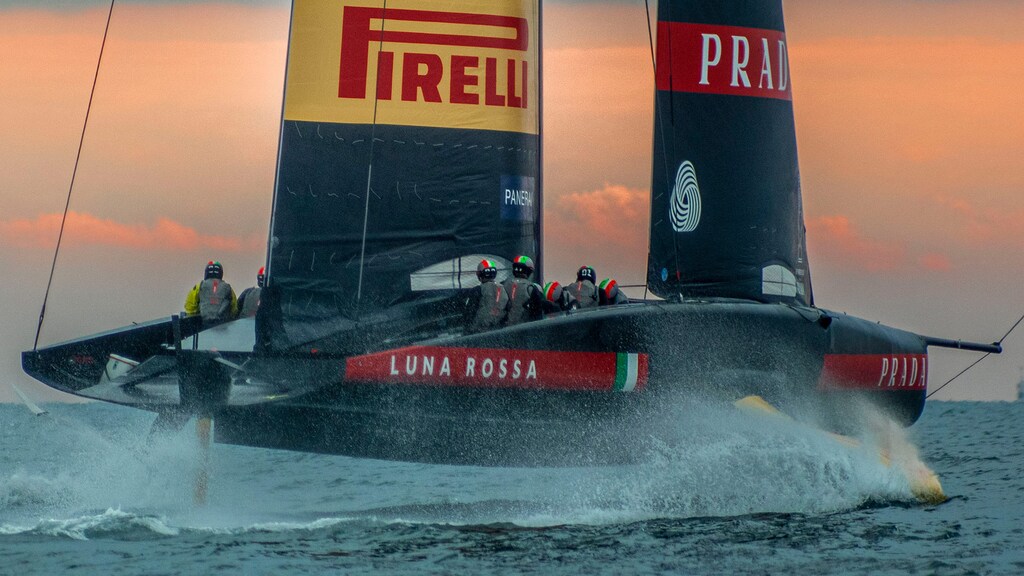 Luna Rossa