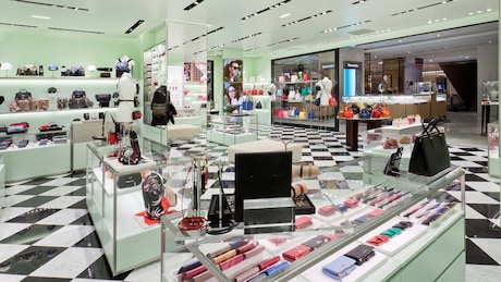 Prada opens a new store in Paris