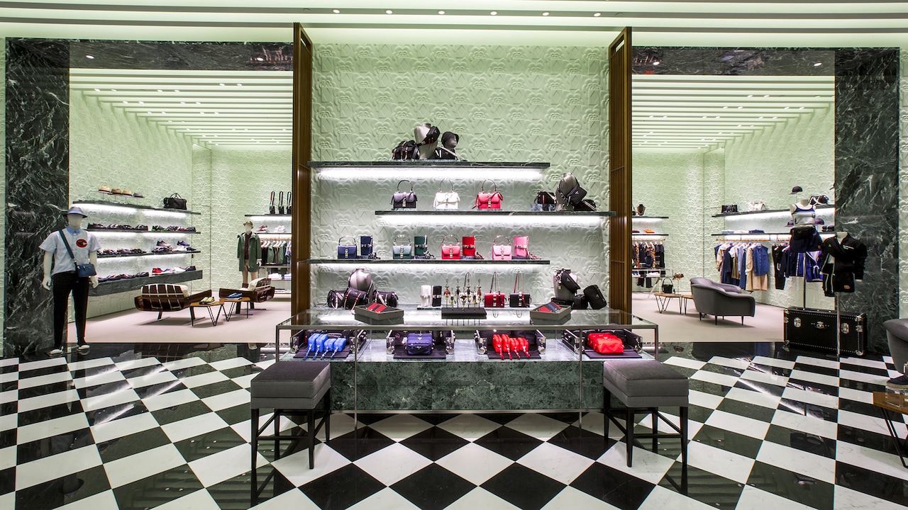 Prada apre un nuovo negozio a Bangkok | Prada Group