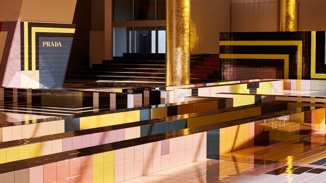 S/S 2020 Prada Womenswear show space: “Sun Inlays” | Prada Group