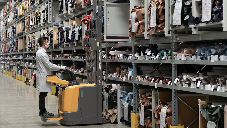 The Prada Group reopens its production sites in Tuscany