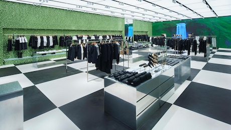 Prada opens a new boutique in Tokyo | Prada Group
