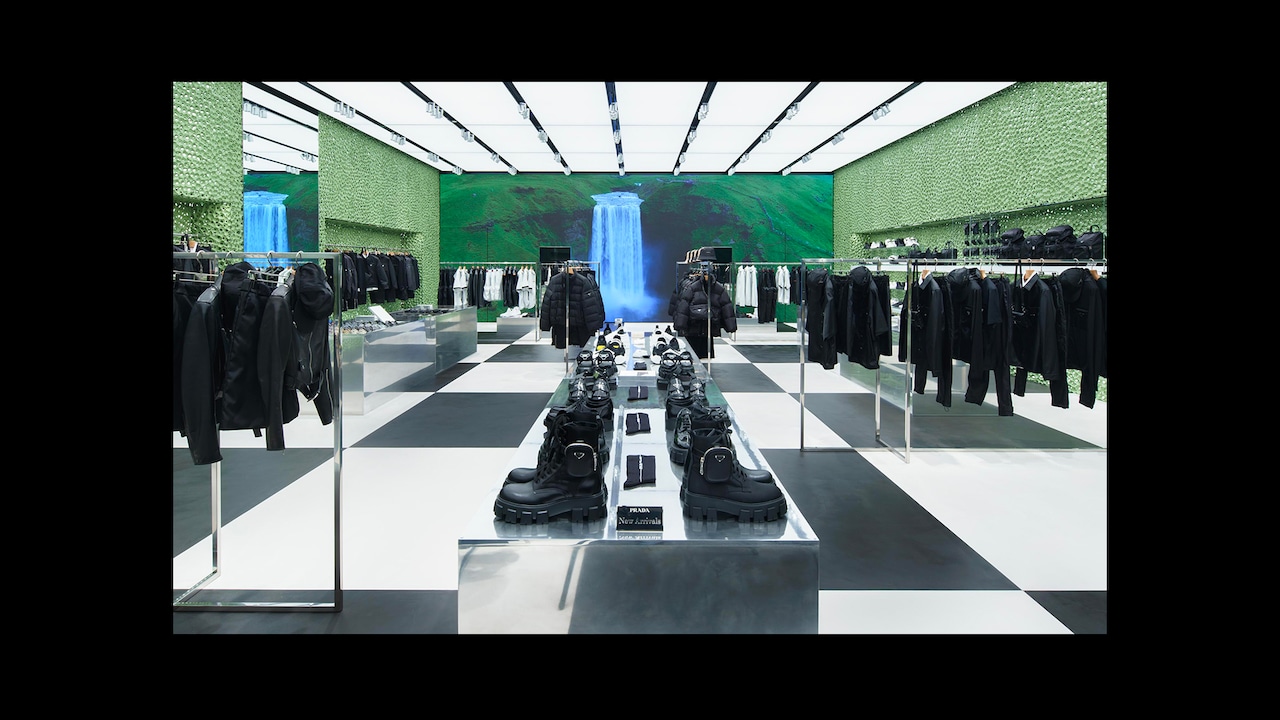 Prada opens a new boutique in Tokyo