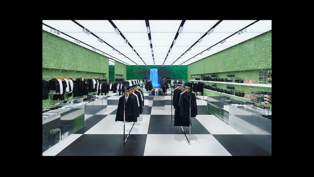 Prada opens a new boutique in Tokyo