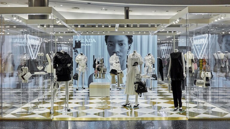 Prada unveils the “Prada Symbols” pop up