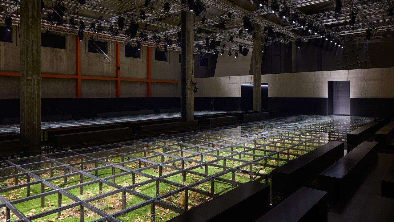 Prada F/W 2024 womenswear show: Instinctive Romance | Prada Group