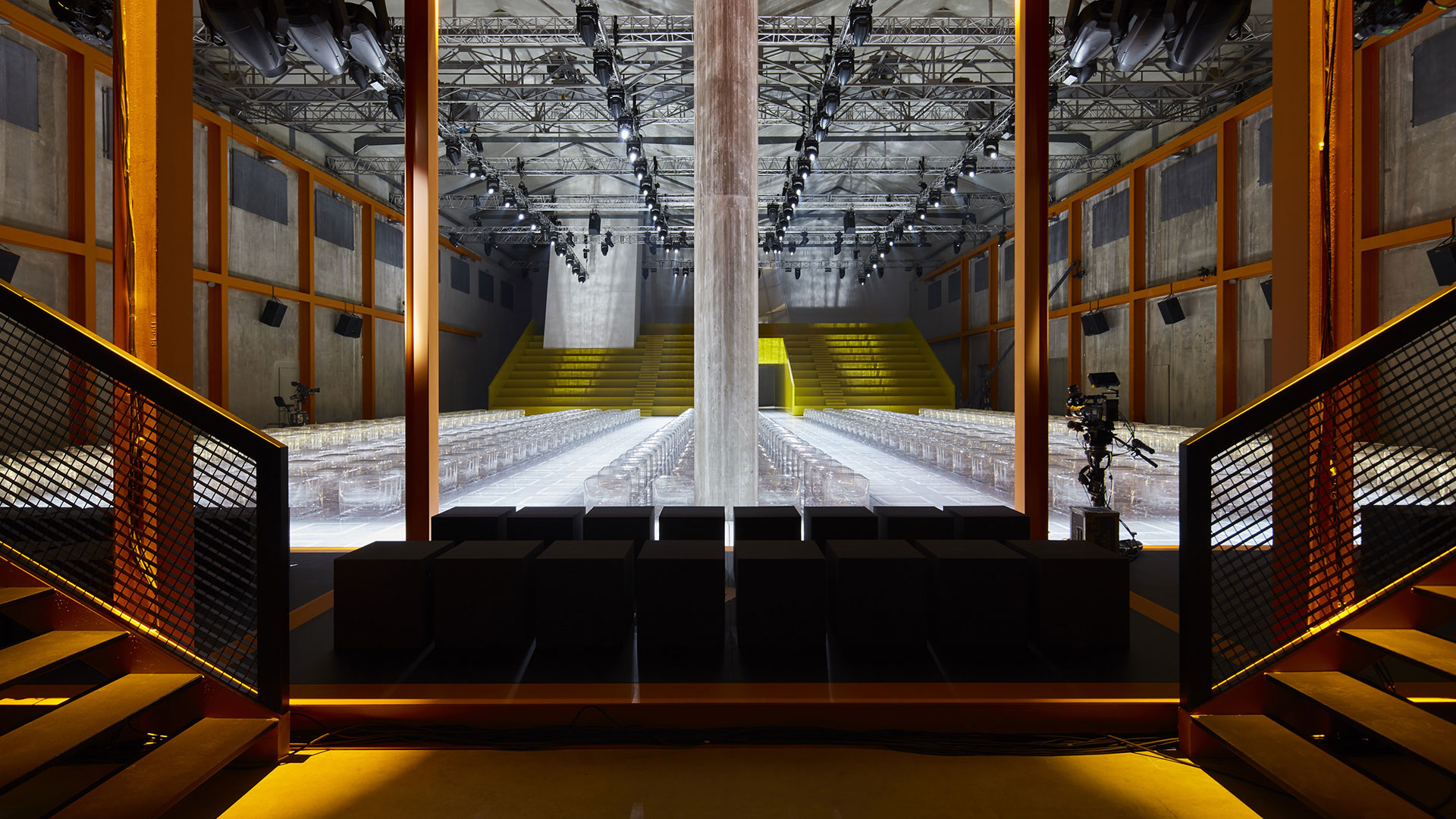 Cartesian Theatre, S/S 2019 Women’s fashion show