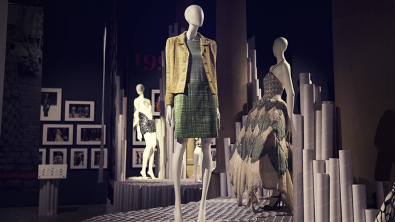 CATWALKING: fashion through the lens of Chris Moore