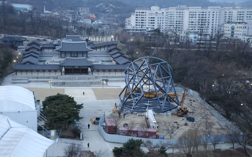 Prada Transformer | Prada Group